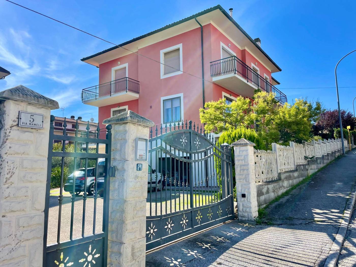 Appartamento buono stato, secondo piano, Osimo Stazione, Osimo