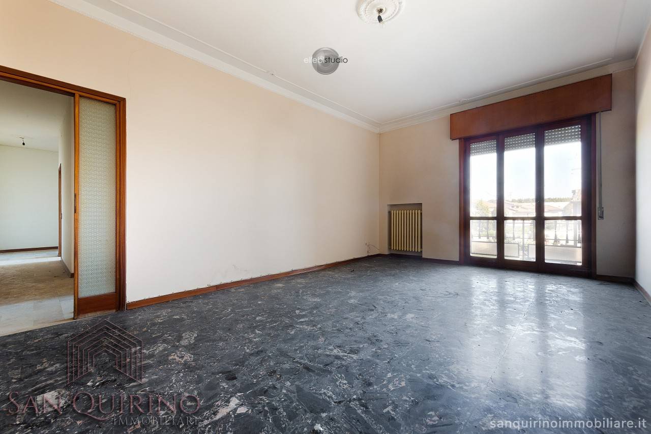 Trilocale via Rimembranze 33, Centro, Viadana