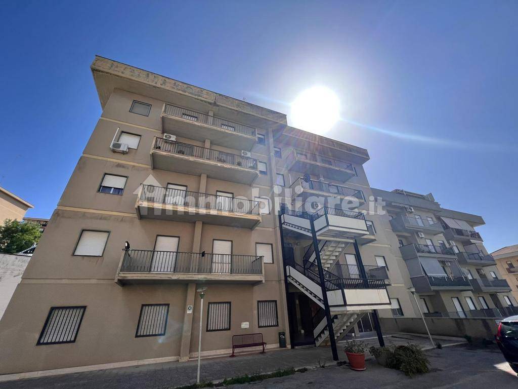 Appartamento via Giuseppe Romita 2, Centro, Caltanissetta