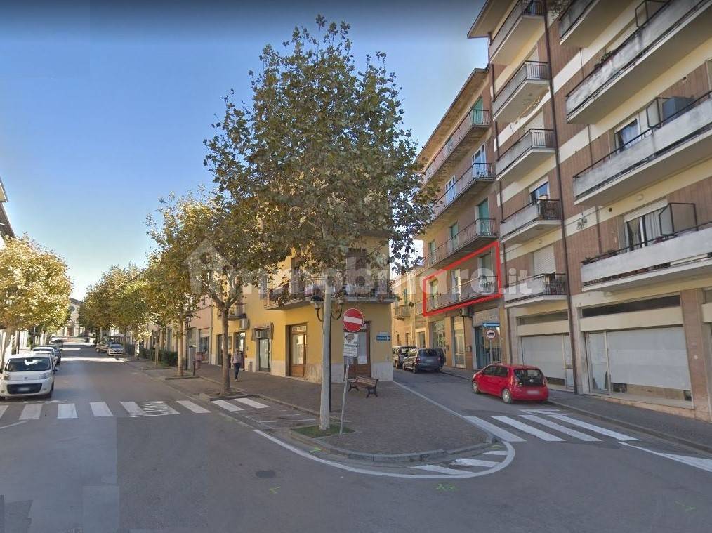 Quadrilocale via 4 Novembre 14, Camucia Monsigliolo, Cortona