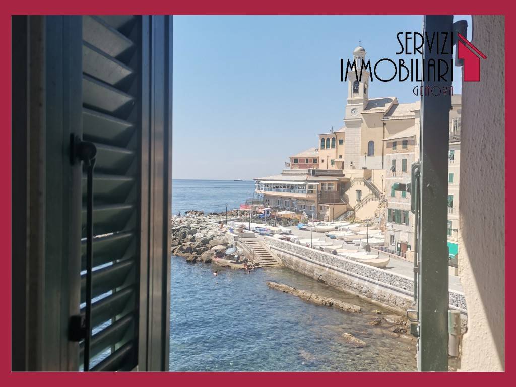 Quadrilocale via Capo di Santa Chiara, Albaro, Genova