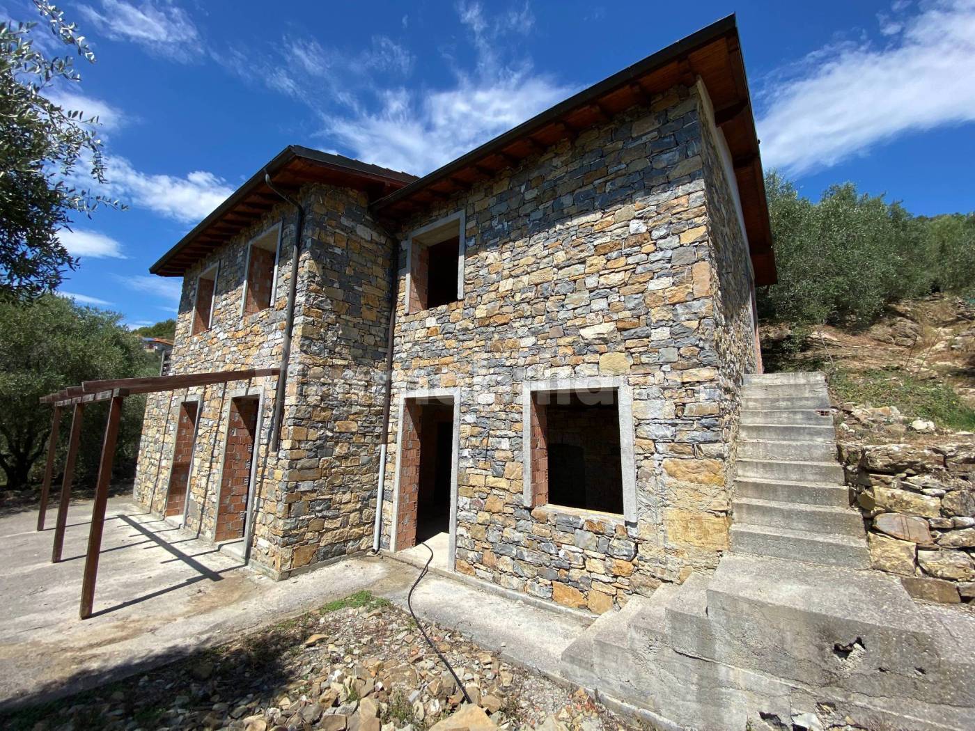 Villa unifamiliare, nuova, 200 m², Diano San Pietro