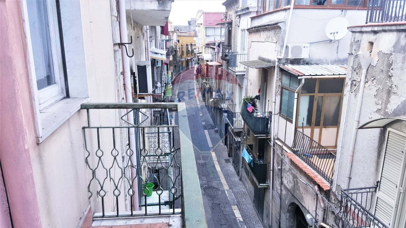 Bilocale corso Sirena 322, Barra, Napoli