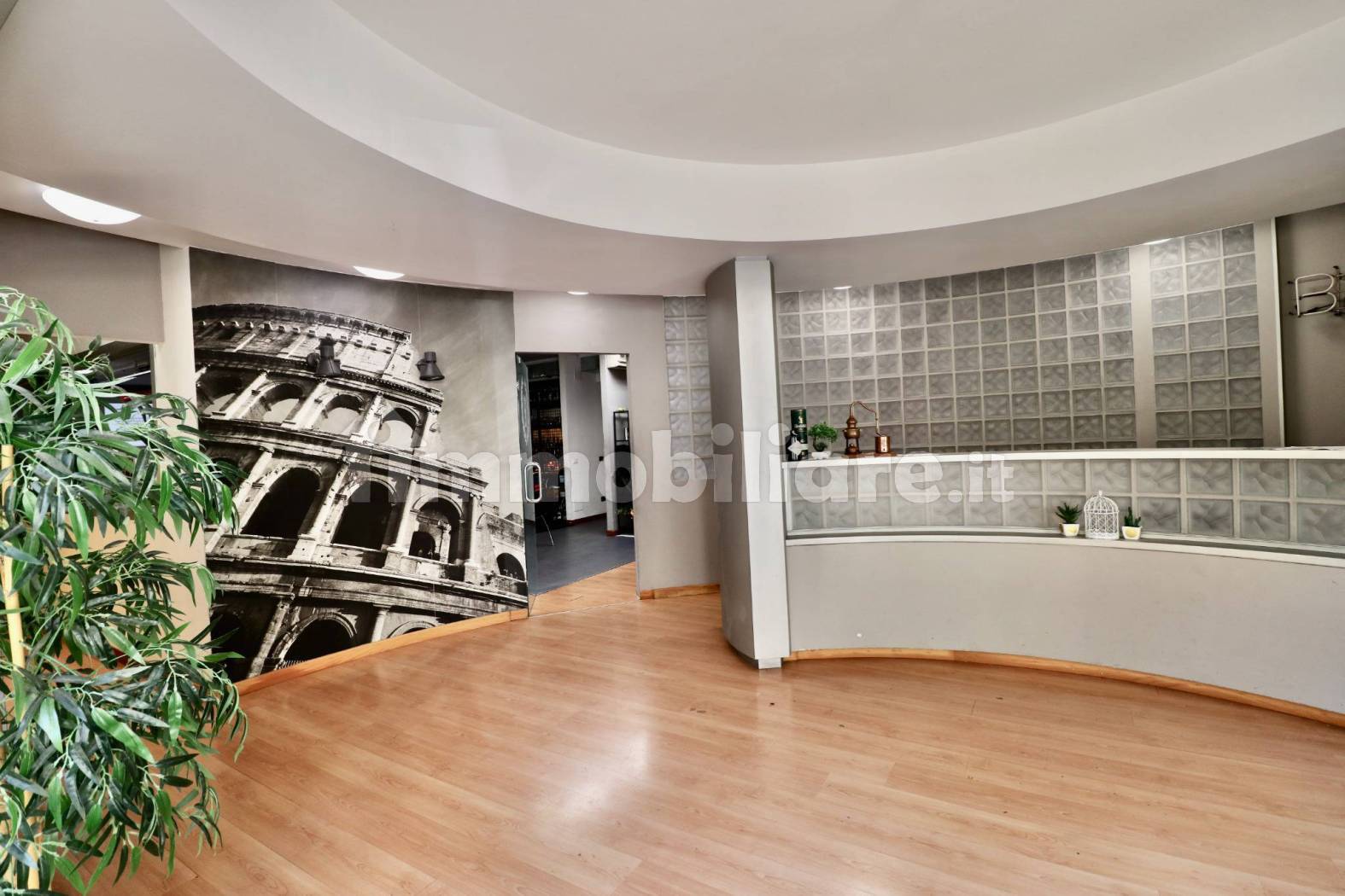 Laboratorio in Vendita