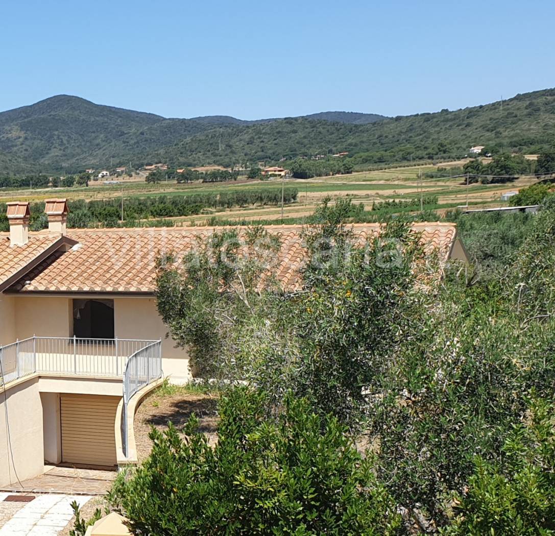 Villa bifamiliare, nuova, 120 m², Rocchette, Roccamare, Riva del Sole, Castiglione della Pescaia