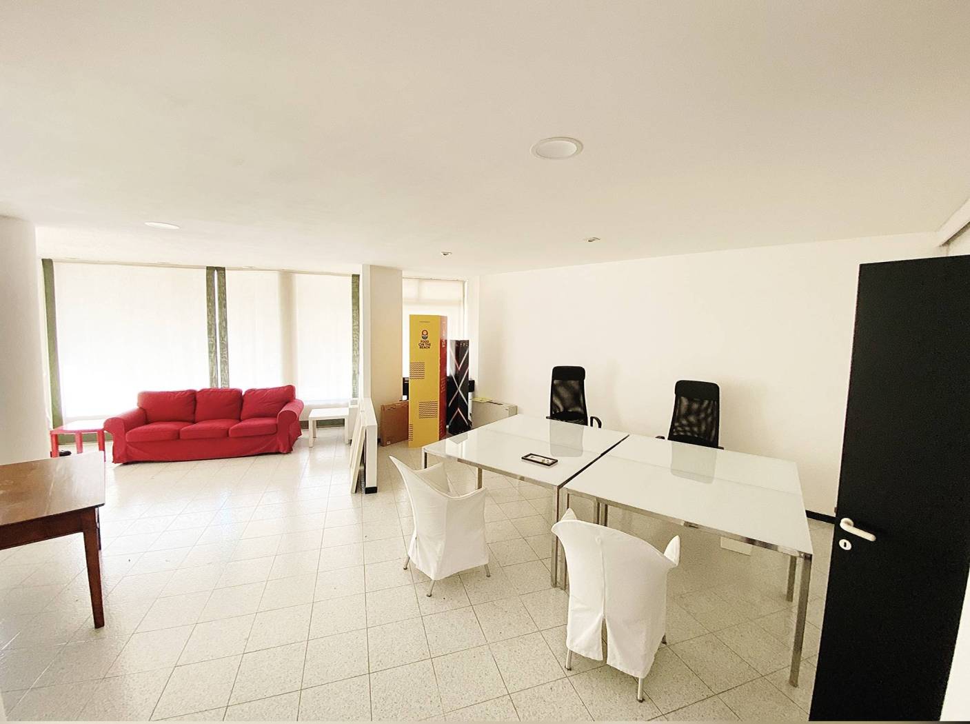 Locale commerciale in Vendita