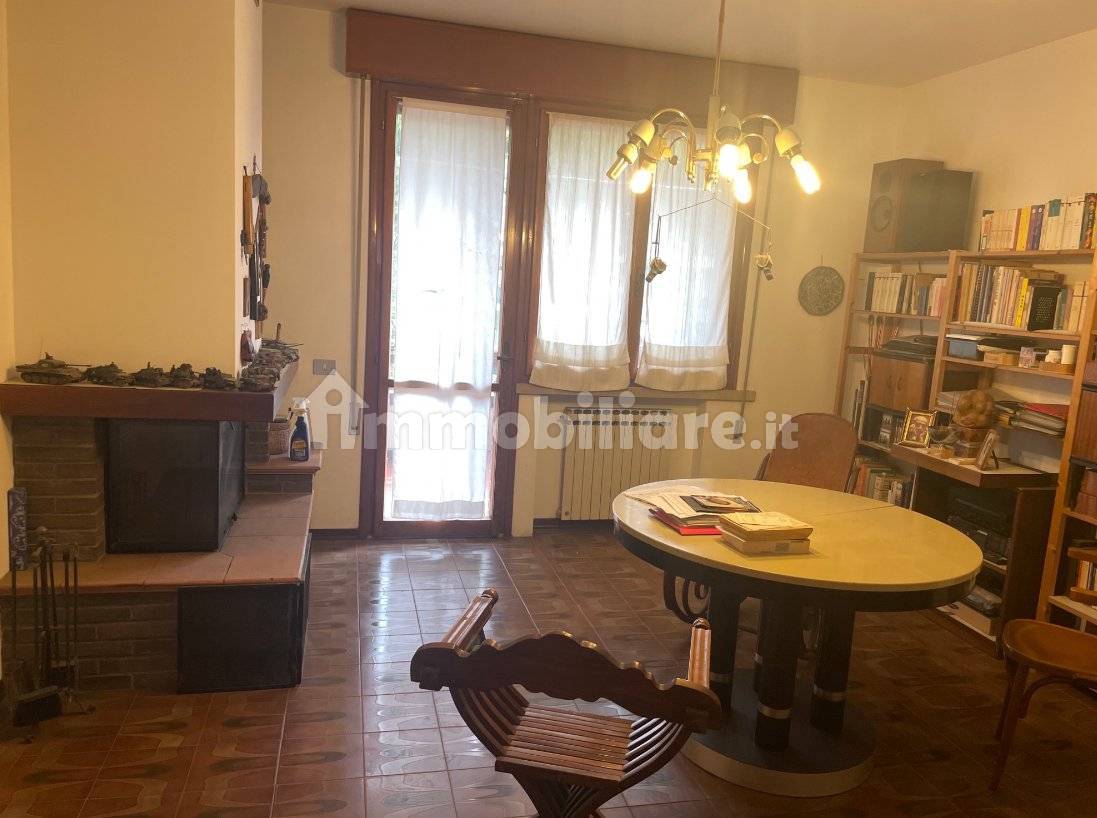 Quadrilocale viale Taro, Parco, Riccione