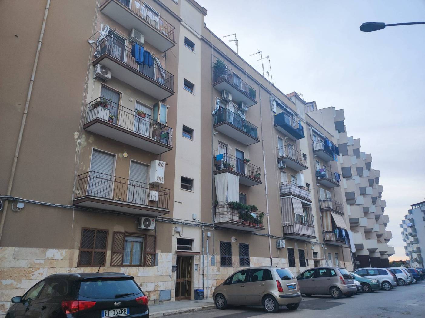 Bilocale largo Giacinto Francia, Trani