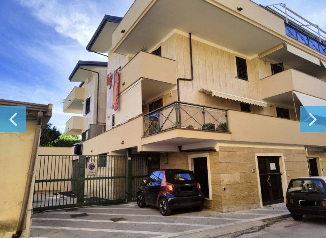 Quadrilocale via Mulino Militare 98, Ospedale, Caserta