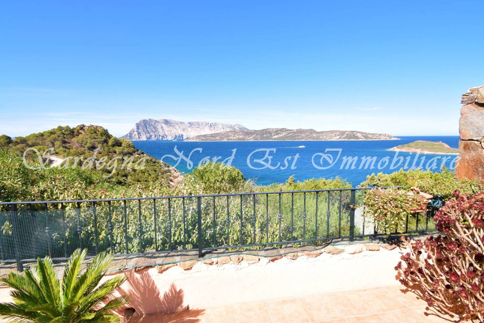 Quadrilocale Villaggio Est Capo Coda Cavallo, Capo Coda Cavallo, San Teodoro