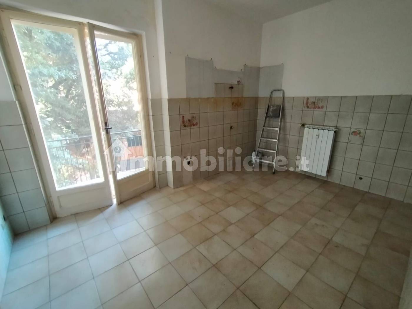 Quadrilocale via Giuseppe Garibaldi 53, La Serra, Tellaro, Lerici