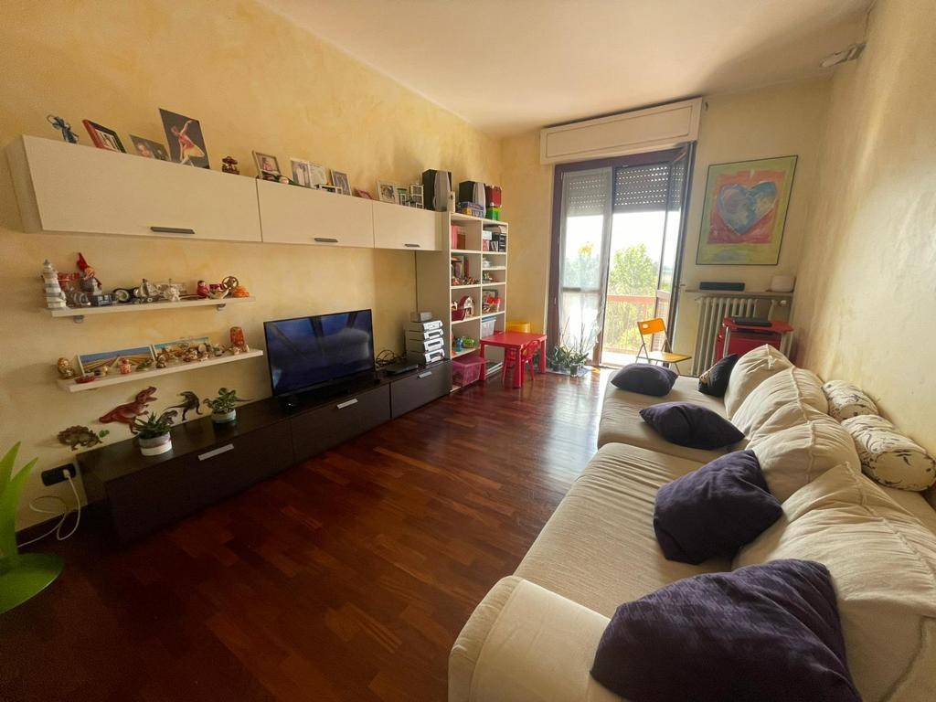 Quadrilocale via delle Viole 3, Centro, Casale Monferrato