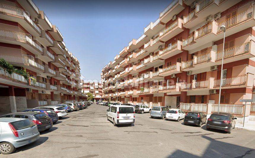 Vendita Appartamento in via Vito Cesare.... Molfetta. Buono stato ...