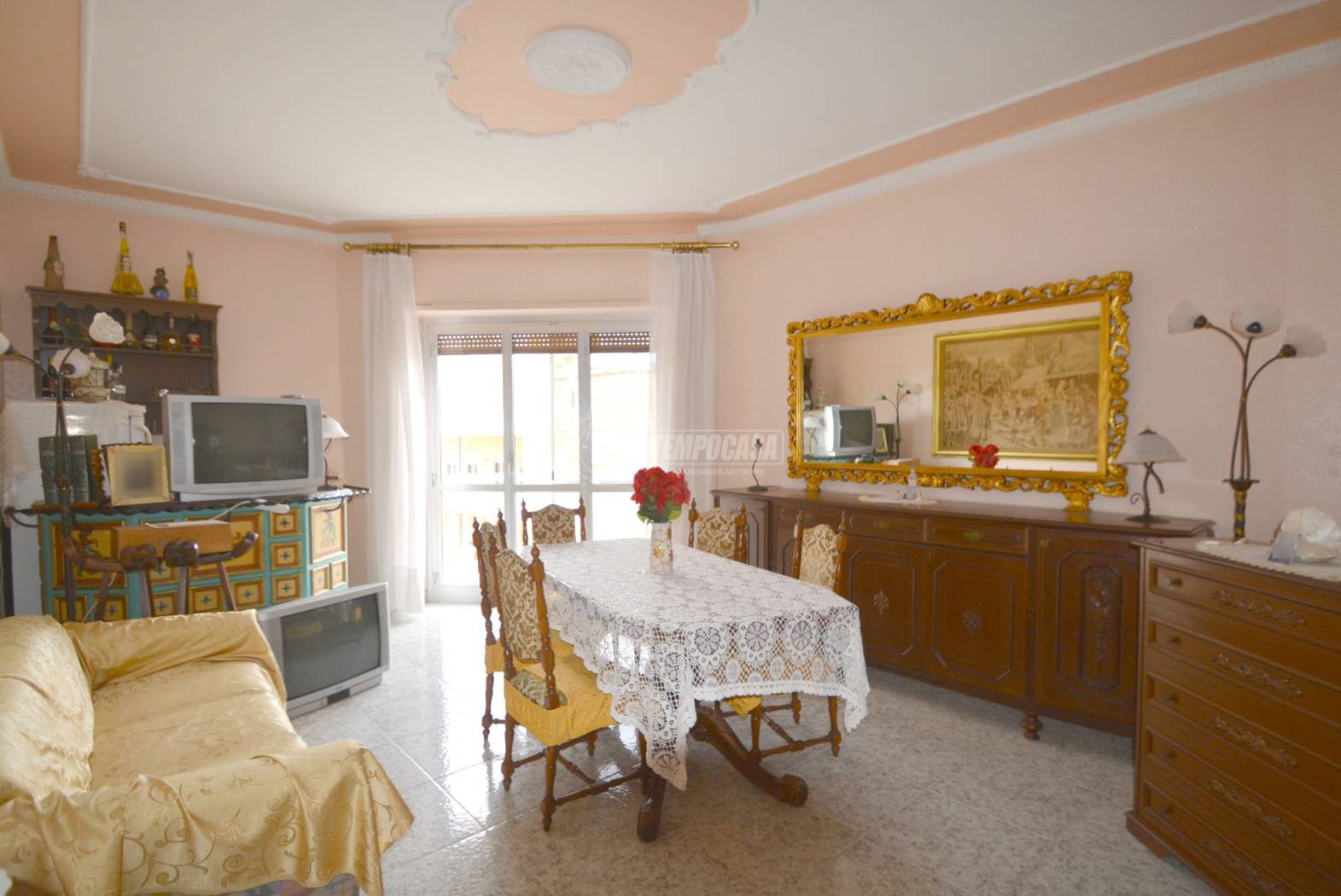 Trilocale via Ludovico Ariosto, Centro, Gioia del Colle