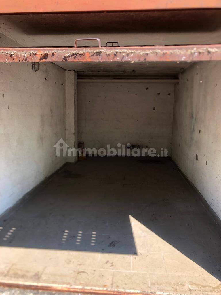 Garage - Box in Vendita
