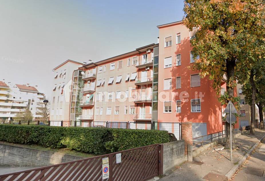 Trilocale via John Fitzgerald Kennedy, San Fereolo, Albarola, Faustina, Lodi