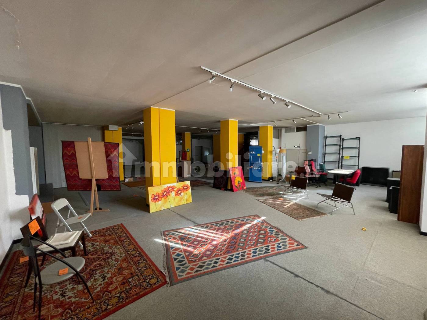 Laboratorio in Vendita