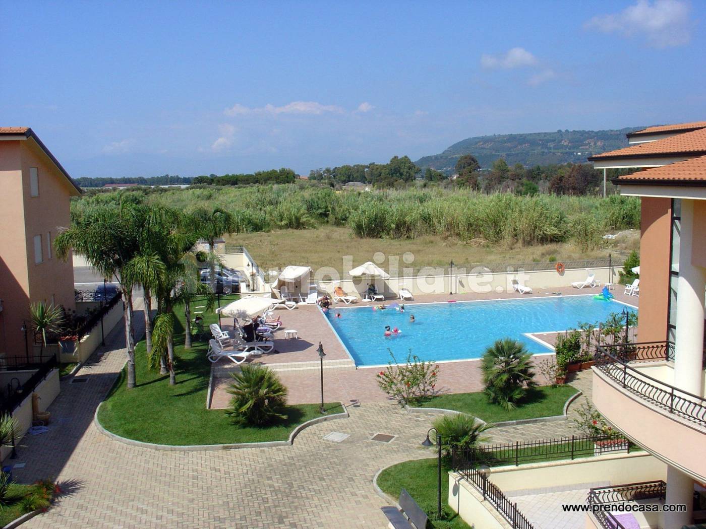 Trilocale Località Marinella, Pizzo