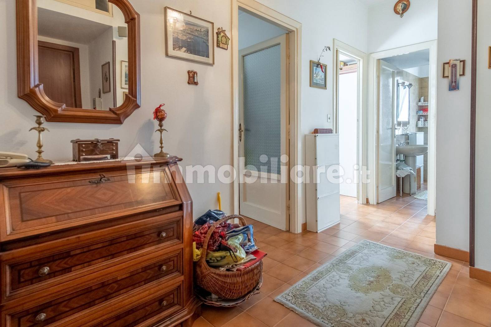 Bilocale largo Nella Mortara 18, Torrevecchia, Roma