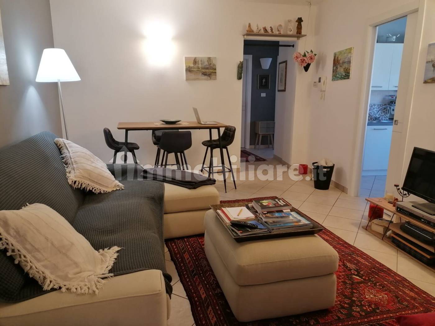 Quadrilocale via Milite Ignoto 16, Centro, Busca