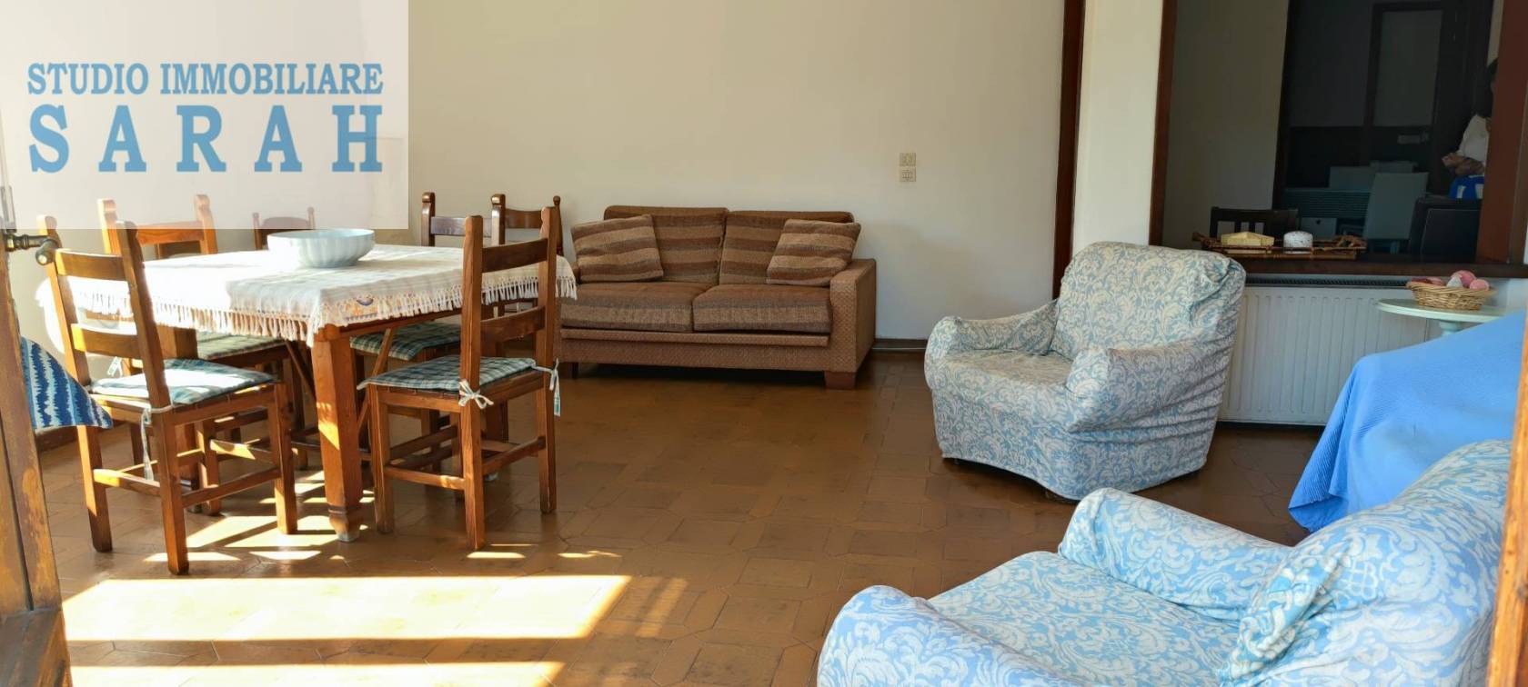 Appartamento via Marconi, Camaiore Paese, Camaiore