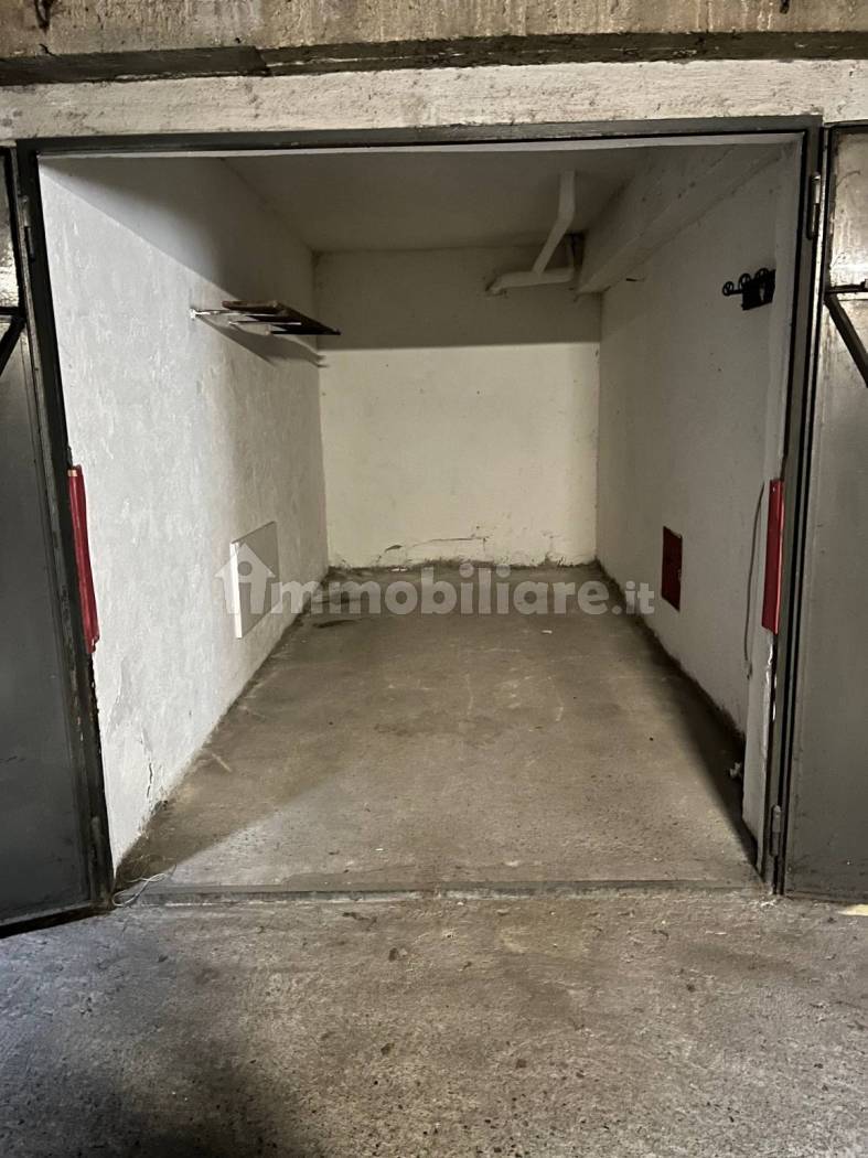 Garage - Box in Vendita