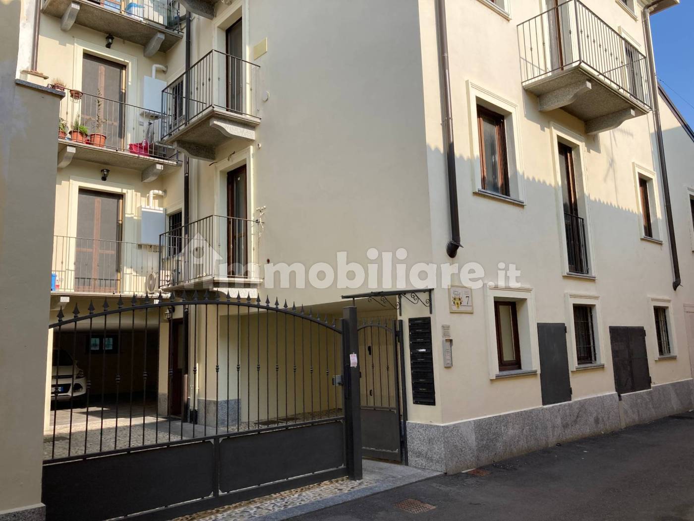 Bilocale via Pandolfo, Centro, Gambolò