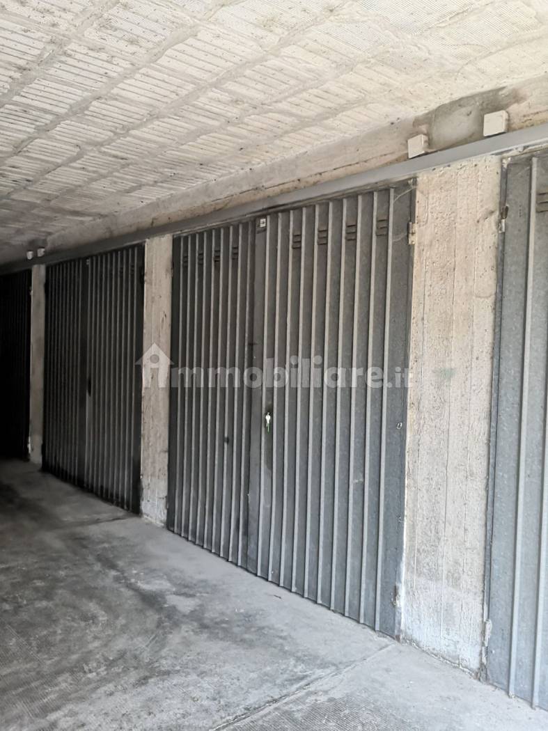 Garage - Box in Vendita