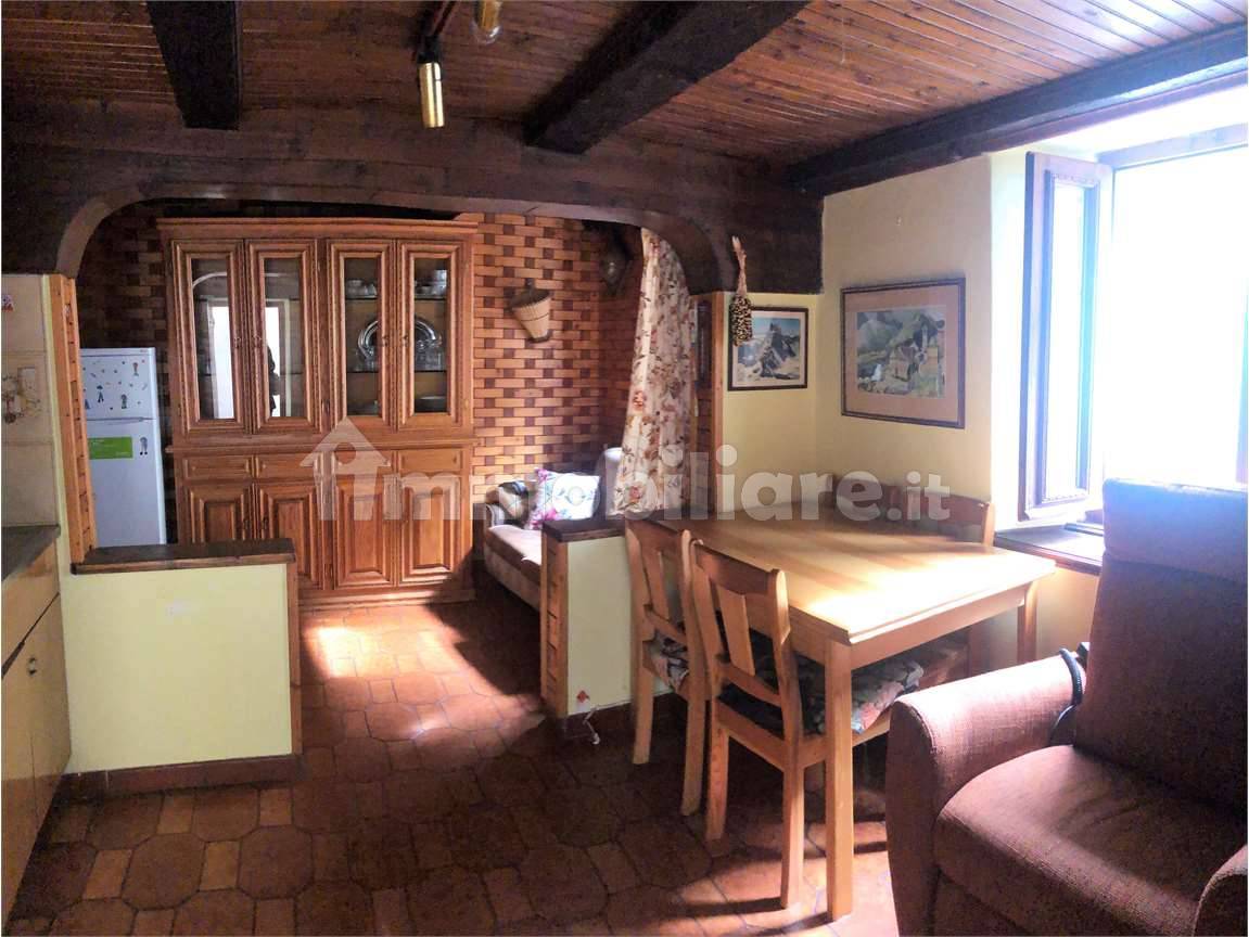 Trilocale Falmenta, Valle Cannobina