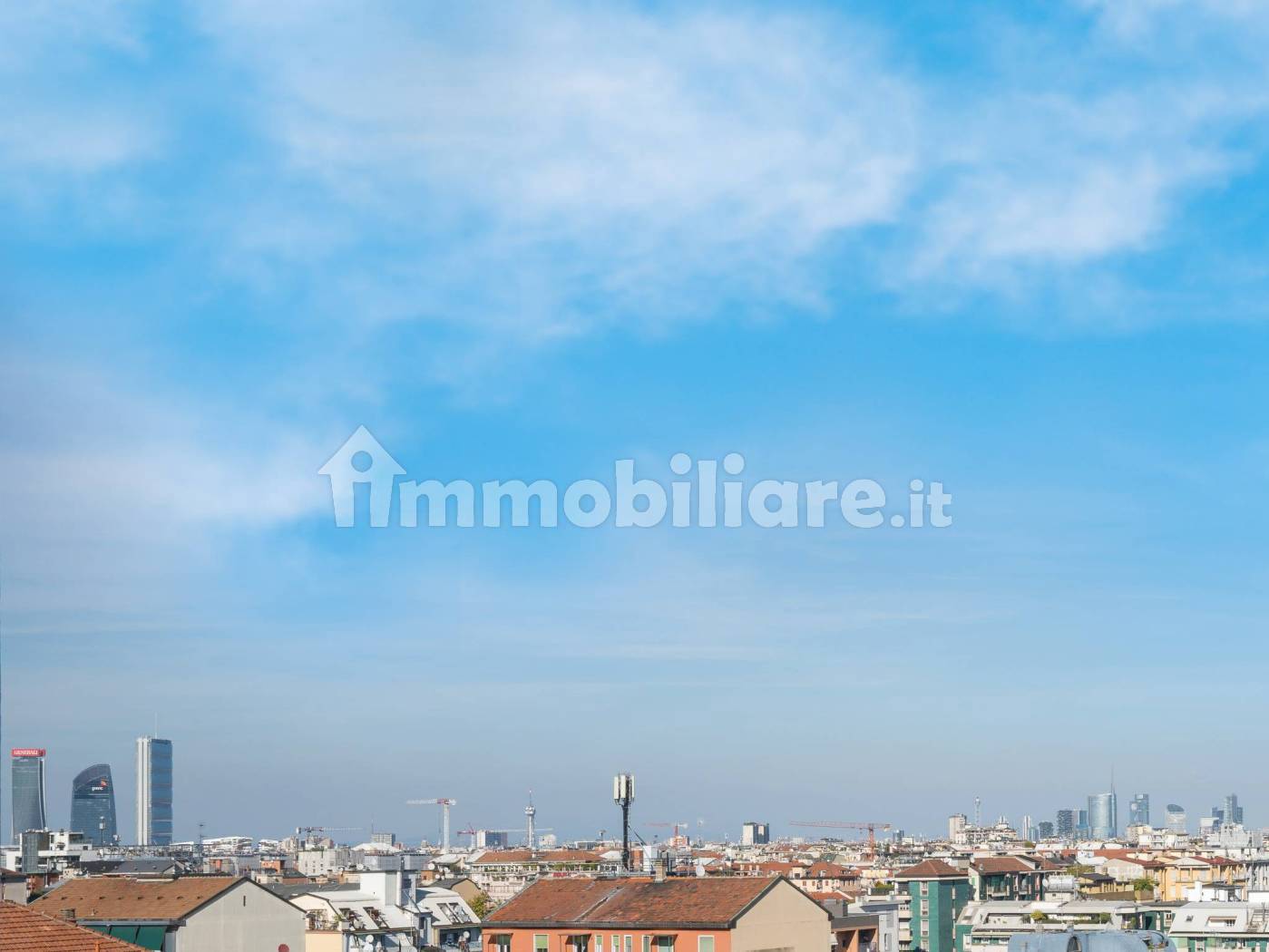 Trilocale via Lodovico Pogliaghi 5, Giambellino, Milano