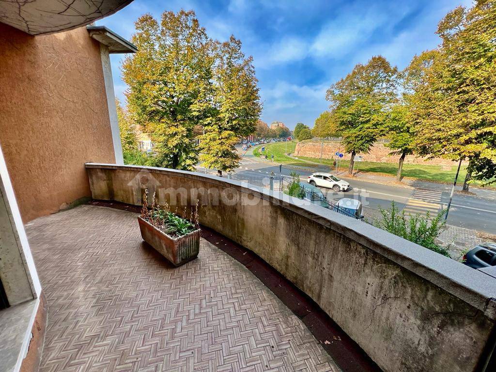 Appartamento viale dei Patrioti, Pubblico Passeggio, Piacenza
