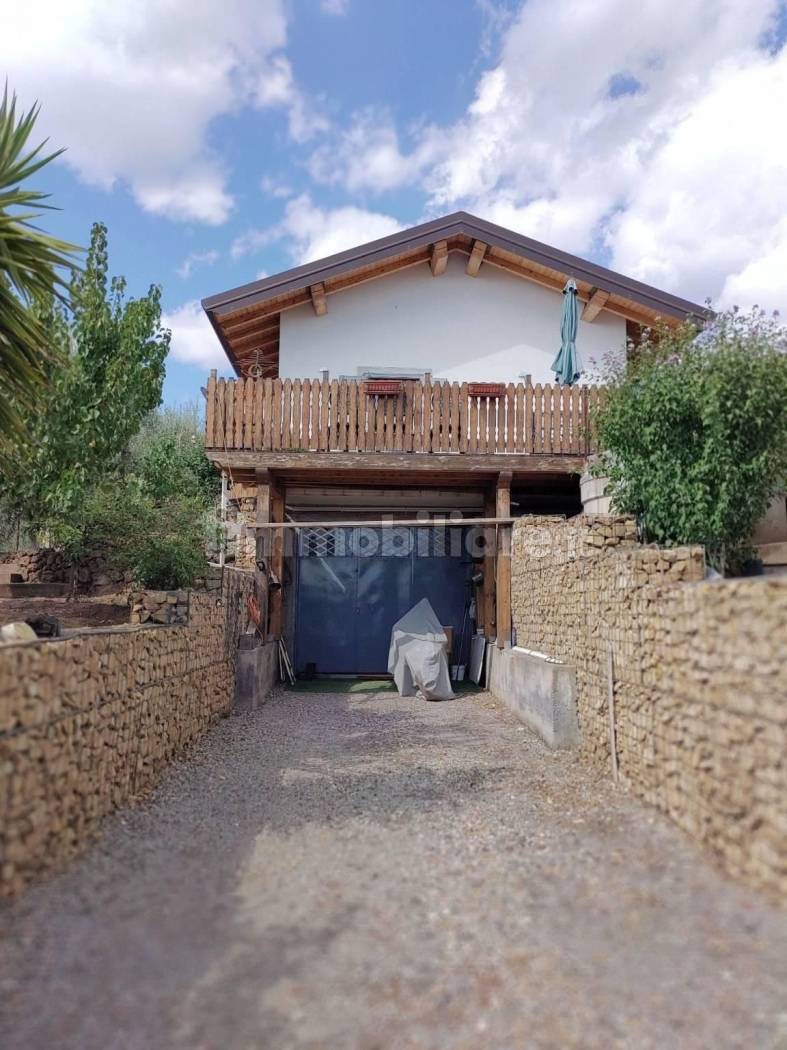 Villa unifamiliare Strada Mancusi Sottana, Santa Maria di Licodia