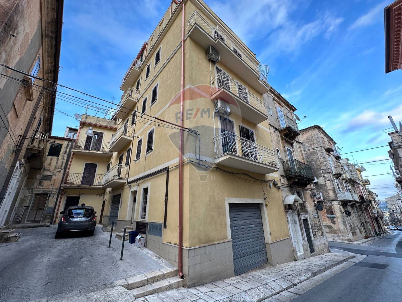 Quadrilocale Vico Maria Spadola 1, Centro, Ragusa