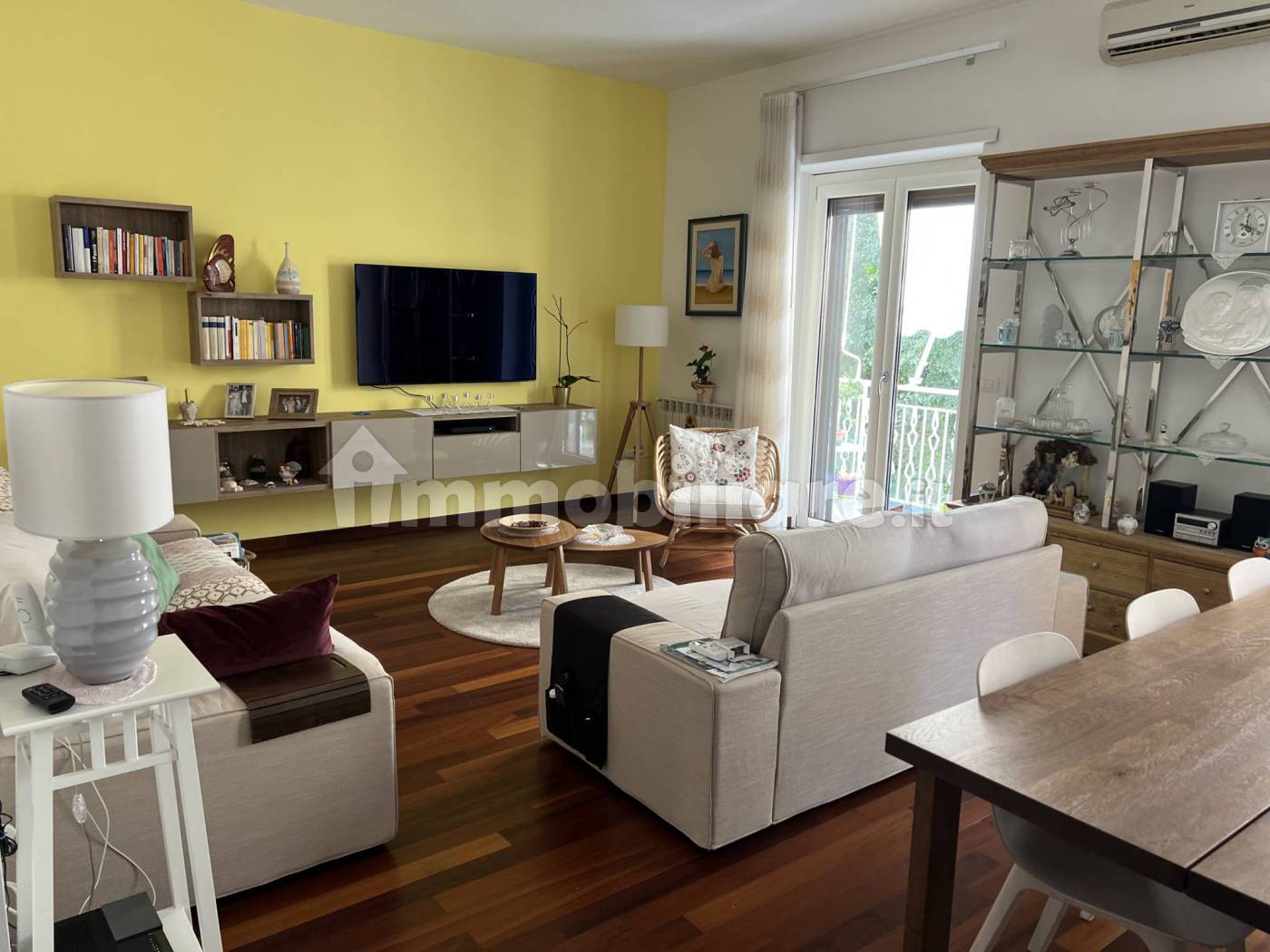 Quadrilocale via Ferrarecce 197, Ferrarecce - Università, Caserta