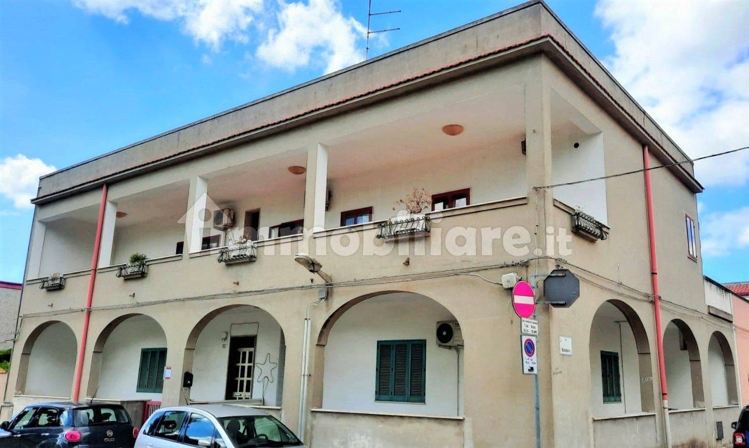 Trilocale via Toma 112, Centro, Pulsano