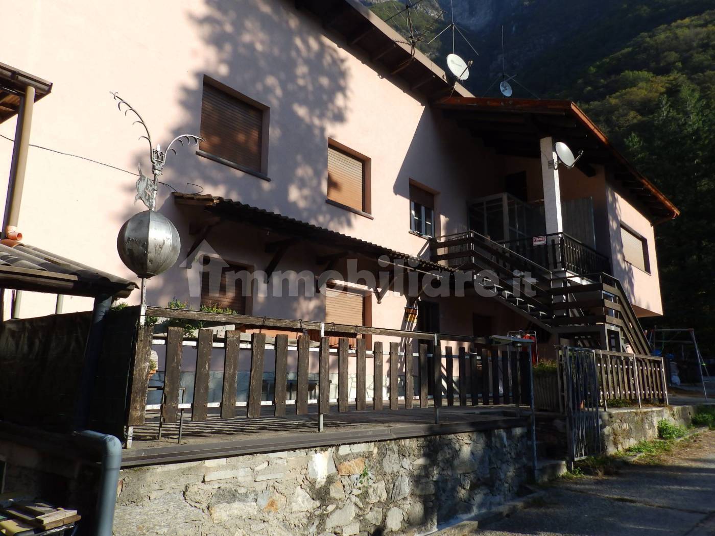 Trilocale via Nazionale 49, Somaggia, Samolaco