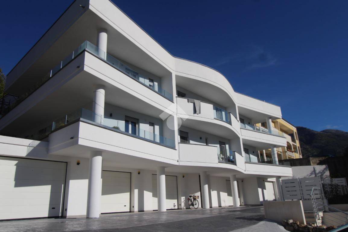 Trilocale via Giacomo Manzù 1, Centro, Sapri