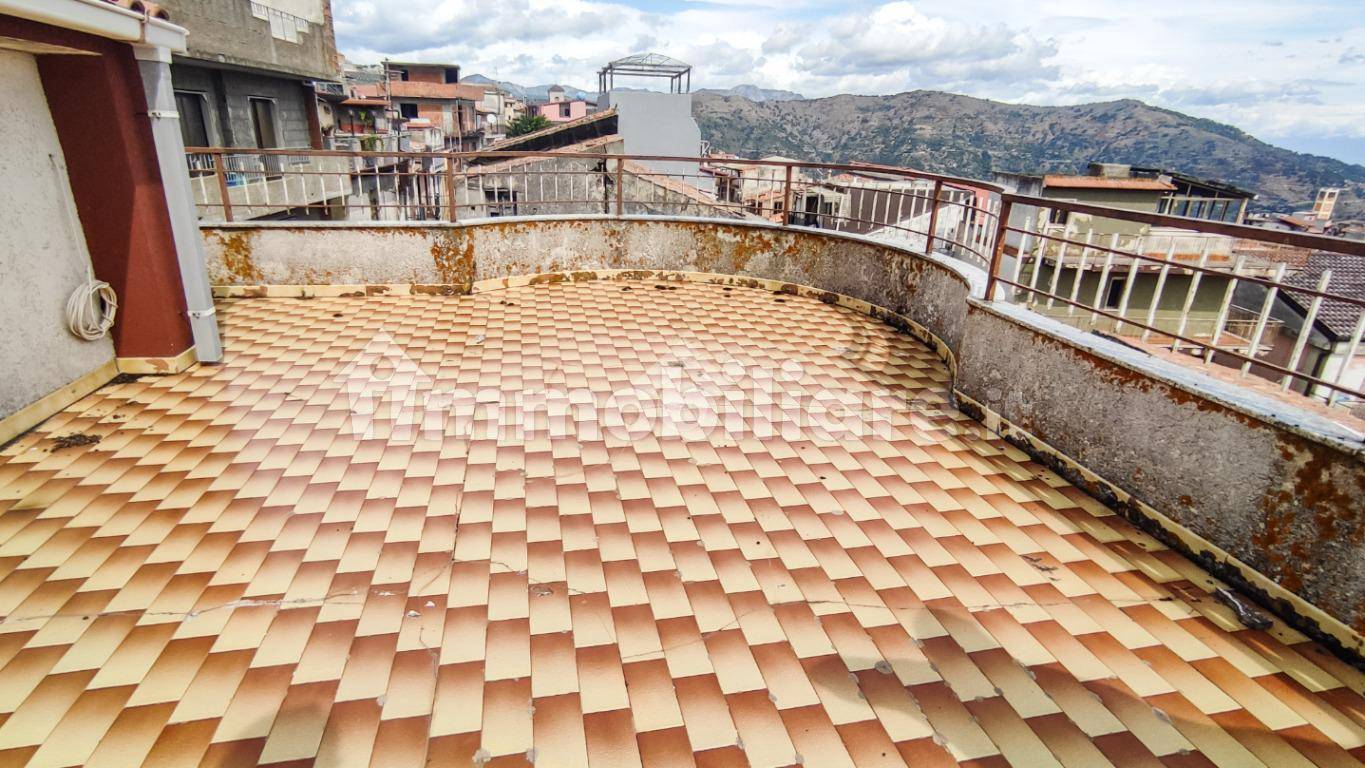 Appartamento via Nociarazza, Limina