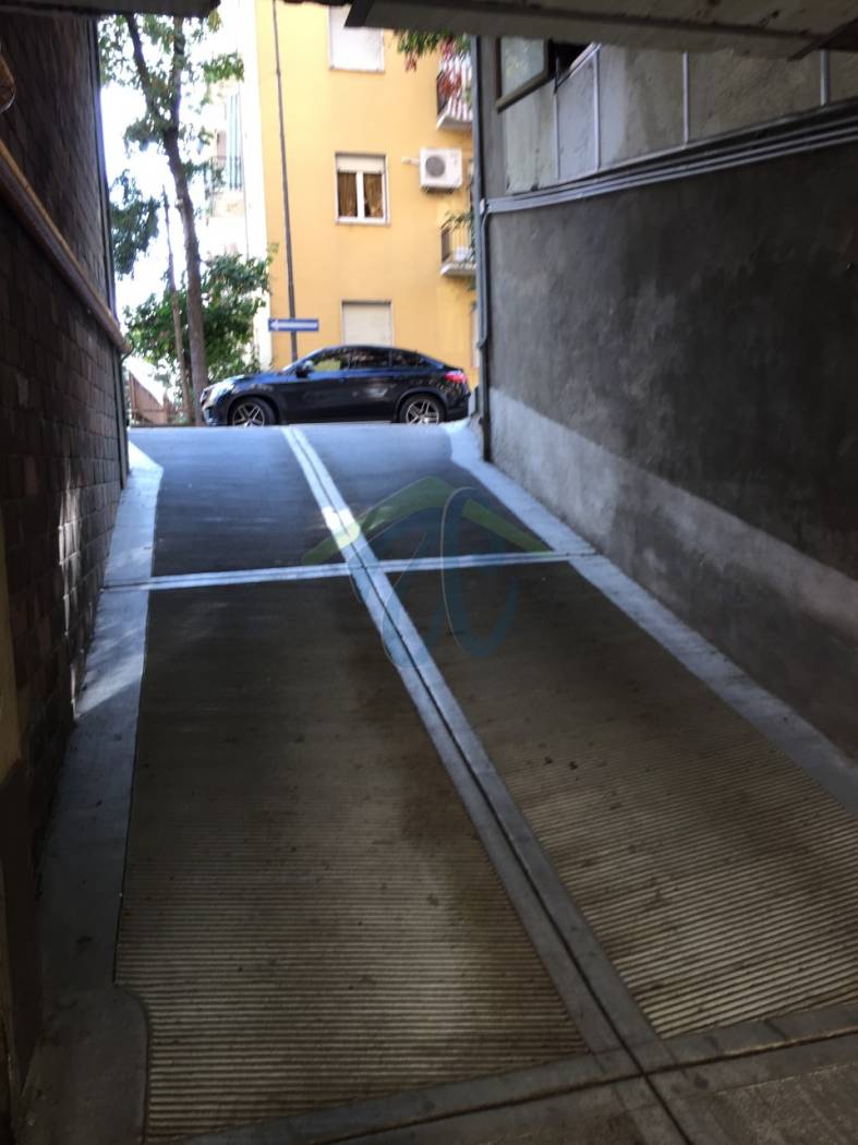 Posto auto - moto in Vendita