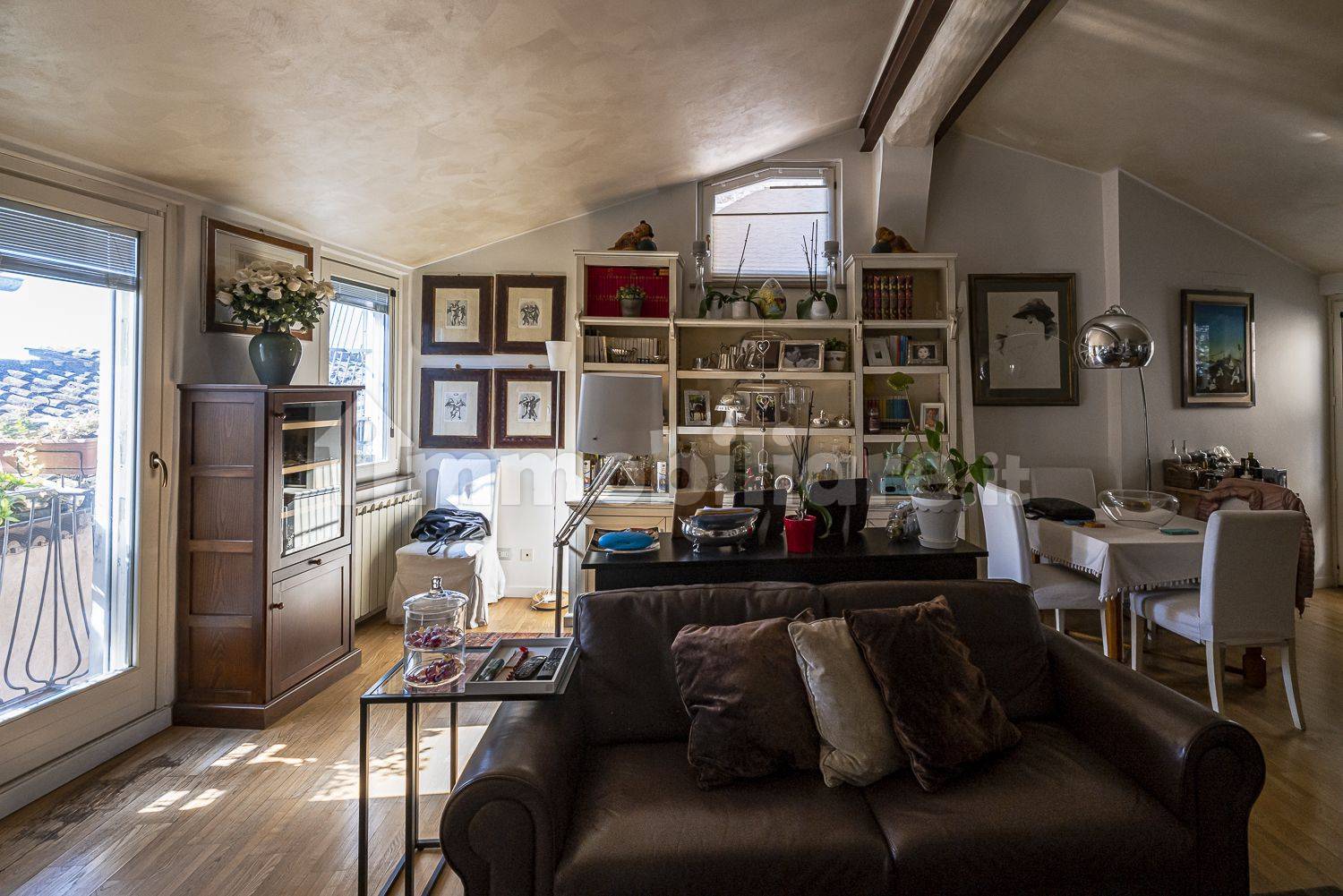 Quadrilocale via Sdrucciola, Centro Storico, Perugia