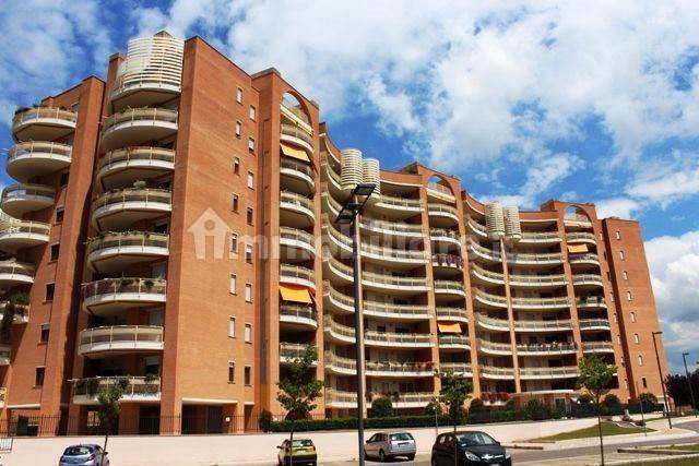 Trilocale via Carroceto 154H, Semicentro, Aprilia