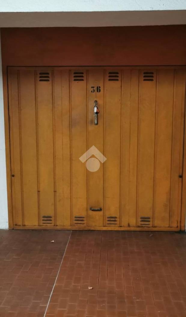 Garage - Box in Vendita