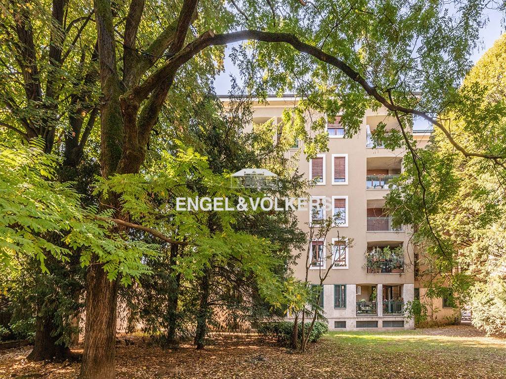 Trilocale via Tito Speri 9, San Fruttuoso, Monza