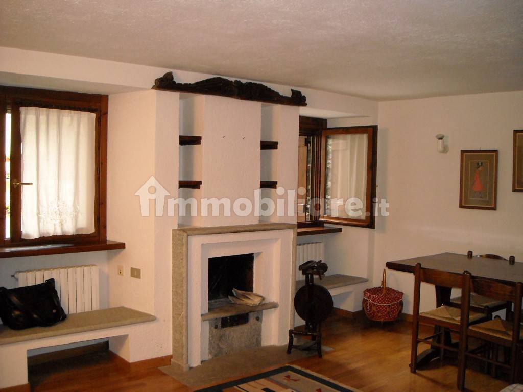 Bilocale via San Giocondo 1, Centro, Courmayeur