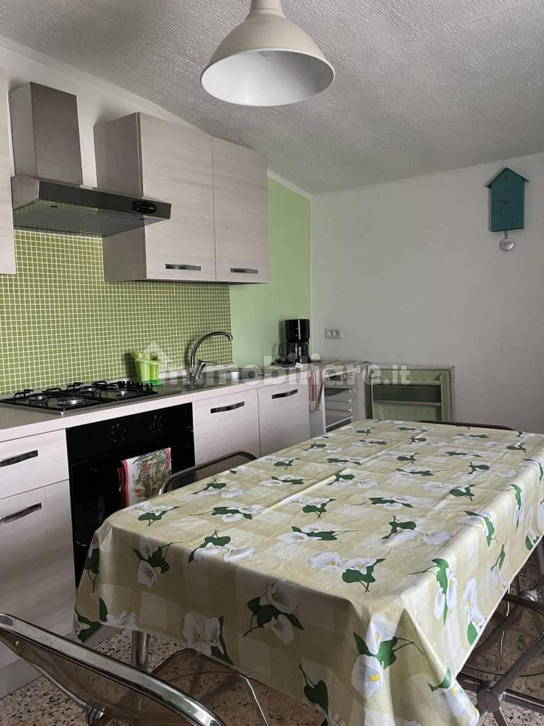 Quadrilocale vicolo dell'Arco, Grotte di Castro