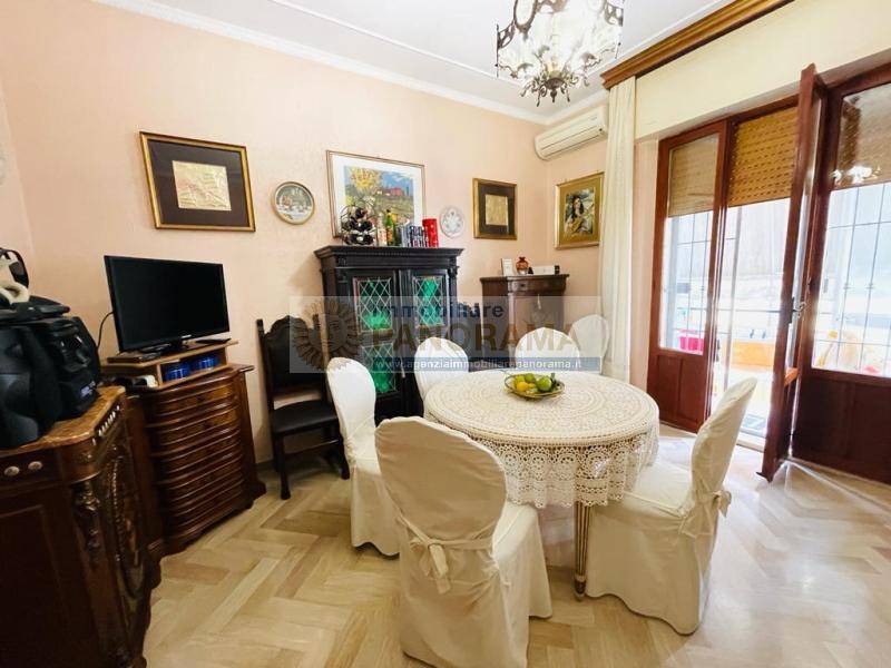 Appartamento ottimo stato, primo piano, Centro, Grottammare