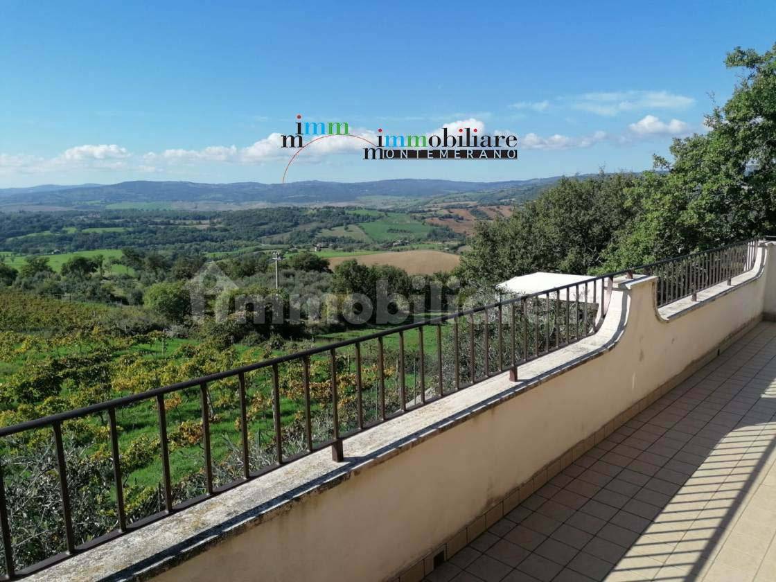 Trilocale Strada Provinciale Follonata, Manciano