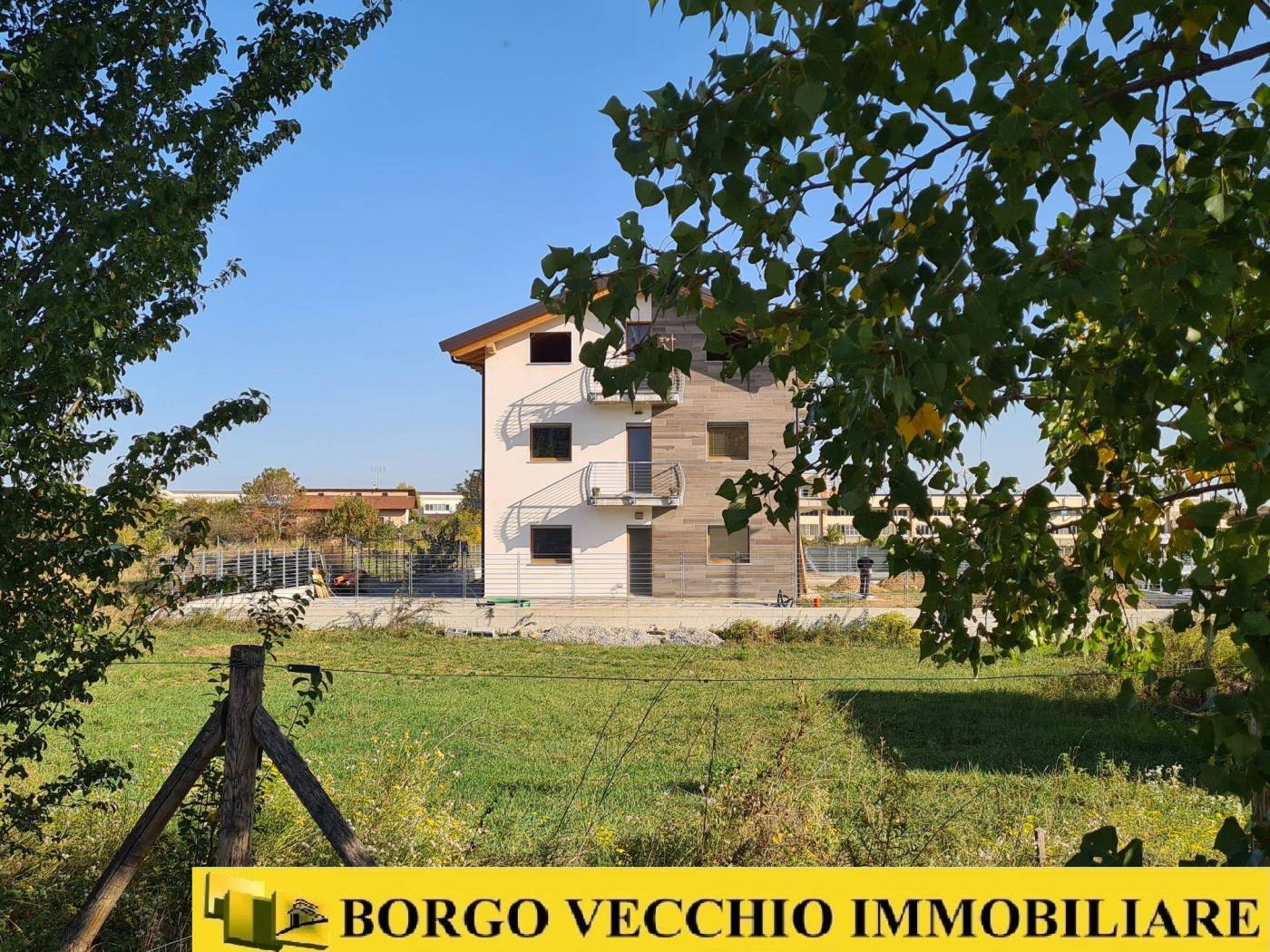Attico via Utin, Centro, Borgo San Dalmazzo