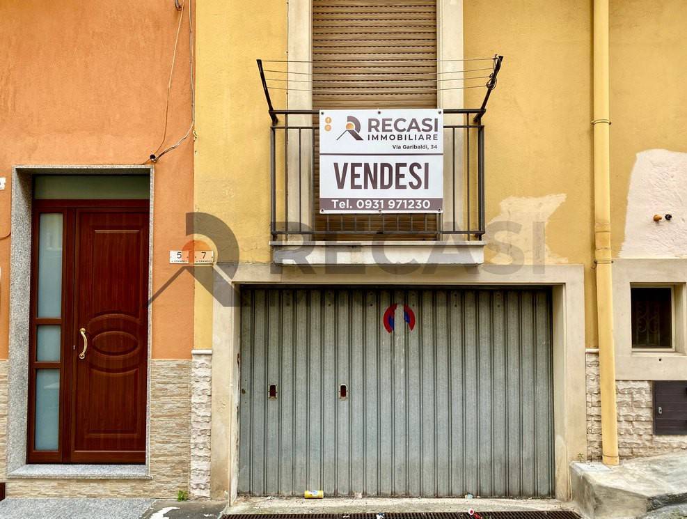 Trilocale via Antonio Gramsci 7, Sortino