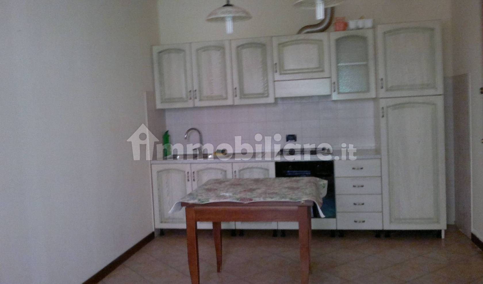 Trilocale via Asciutti, Centro, Porcari